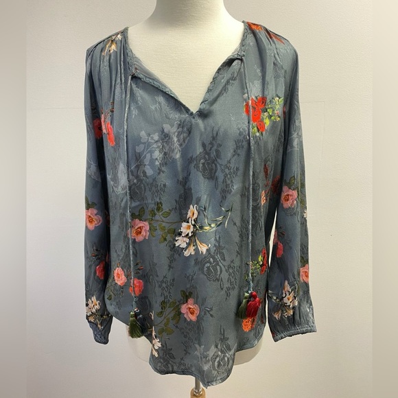 Tolani | Tops | Tolani Janessa Top | Poshmark